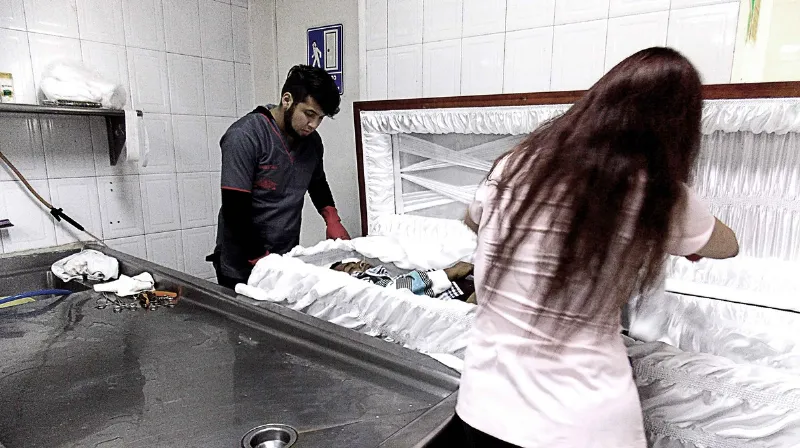 ¿El embalsamamiento es lo correcto para ti y tu familia?